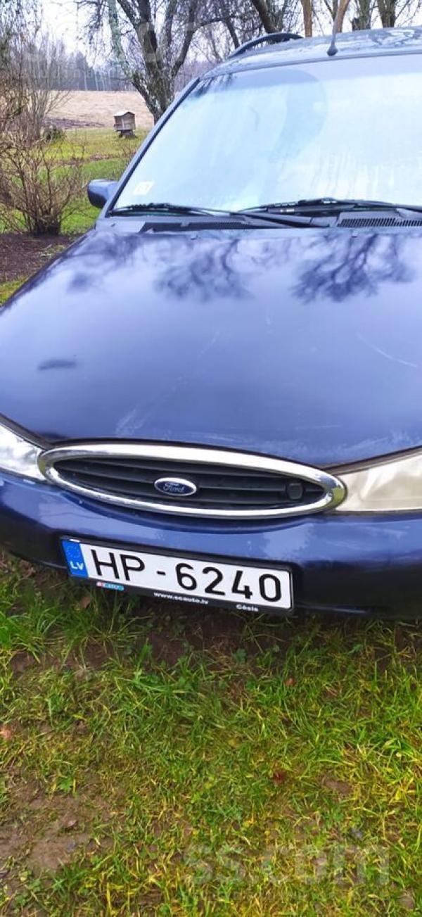 Zils Ford Mondeo 2000 Valka, ar dzinēja tilpumu 1.80 L un nobraukumu 212 tūkst. km par 300 €, foto 2 vietnē AUTOMOTO.COM.LV