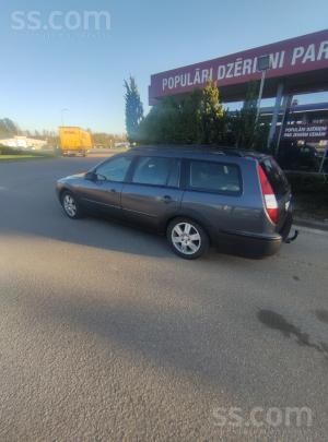 Zils Ford Mondeo 2003 Rīga, ar dzinēja tilpumu 2.00 L un nobraukumu 280 tūkst. km par 800 €, foto 1 vietnē AUTOMOTO.COM.LV