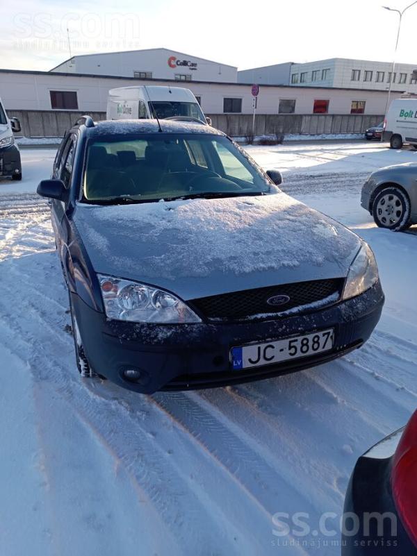 Blue Ford Mondeo 2003 in Riga, with an engine capacity of 2.00 L and mileage of 387 thousand km for 1000 €, photo 9 on AUTOMOTO.COM.LV