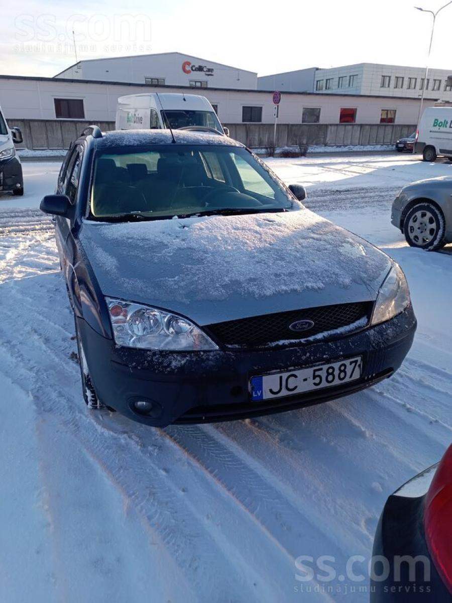 Zils Ford Mondeo 2003 Rīga, ar dzinēja tilpumu 2.00 L un nobraukumu 387 tūkst. km par 1000 €, foto 1 vietnē AUTOMOTO.COM.LV