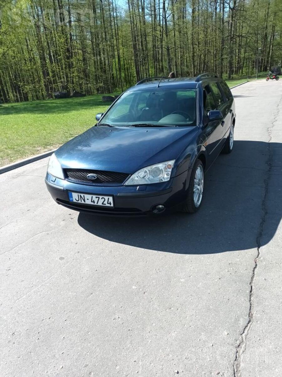 Blue Ford Mondeo 2003 in Riga, with an engine capacity of 2.00 L and mileage of 222 thousand km for 600 €, photo 1 on AUTOMOTO.COM.LV