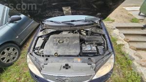 Blue Ford Mondeo 2005 in Riga, with an engine capacity of 2.00 L and mileage of 198 thousand km for 600 €, photo 4 on AUTOMOTO.COM.LV