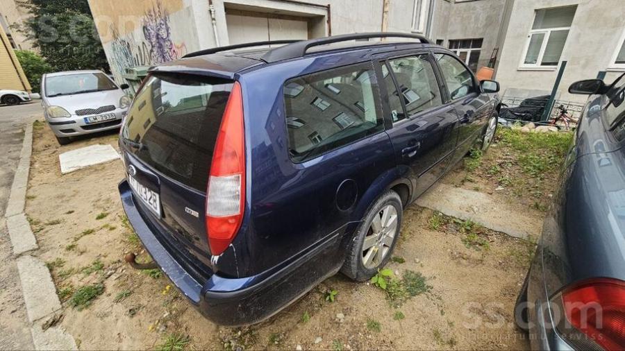 Blue Ford Mondeo 2005 in Riga, with an engine capacity of 2.00 L and mileage of 198 thousand km for 600 €, photo 7 on AUTOMOTO.COM.LV