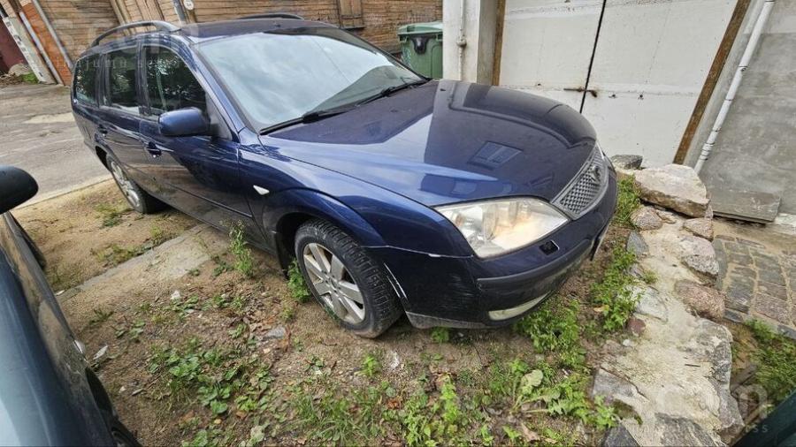 Blue Ford Mondeo 2005 in Riga, with an engine capacity of 2.00 L and mileage of 198 thousand km for 600 €, photo 8 on AUTOMOTO.COM.LV