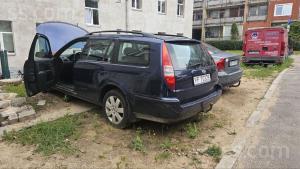 Blue Ford Mondeo 2005 in Riga, with an engine capacity of 2.00 L and mileage of 198 thousand km for 700 €, photo 7 on AUTOMOTO.COM.LV