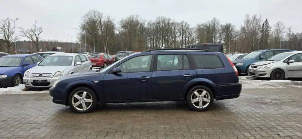 Zils Ford Mondeo 2006 Valmiera, ar dzinēja tilpumu 2.00 L un nobraukumu 316 tūkst. km par 1200 €, foto 5 vietnē AUTOMOTO.COM.LV