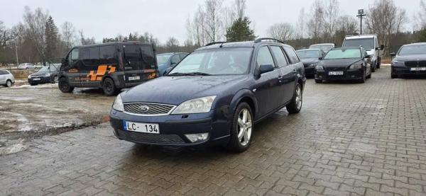 Zils Ford Mondeo 2006 Valmiera, ar dzinēja tilpumu 2.00 L un nobraukumu 316 tūkst. km par 1200 €, foto 6 vietnē AUTOMOTO.COM.LV
