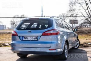 Zils Ford Mondeo 2007 Rīga, ar dzinēja tilpumu 2.00 L un nobraukumu 338 tūkst. km par 2990 €, foto 8 vietnē AUTOMOTO.COM.LV