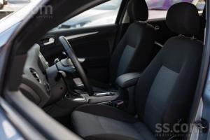 Zils Ford Mondeo 2007 Rīga, ar dzinēja tilpumu 2.00 L un nobraukumu 338 tūkst. km par 2990 €, foto 12 vietnē AUTOMOTO.COM.LV