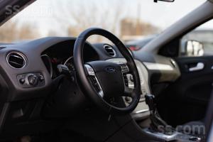 Zils Ford Mondeo 2007 Rīga, ar dzinēja tilpumu 2.00 L un nobraukumu 338 tūkst. km par 2990 €, foto 13 vietnē AUTOMOTO.COM.LV