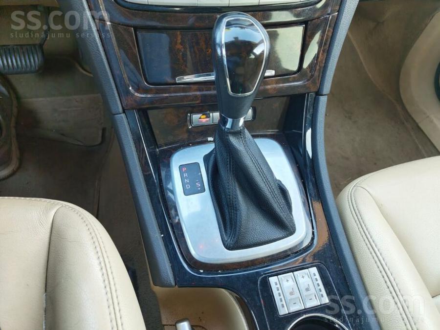 Blue Ford Mondeo 2007 in Riga, with an engine capacity of 2.00 L and mileage of 186 thousand km for 3500 €, photo 6 on AUTOMOTO.COM.LV