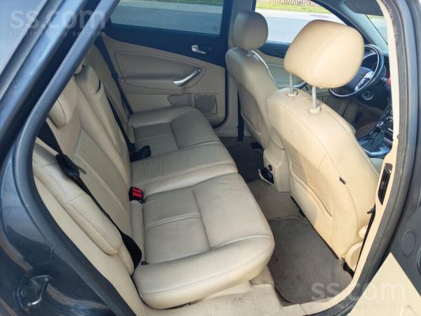 Zils Ford Mondeo 2007 Rīga, ar dzinēja tilpumu 2.00 L un nobraukumu 186 tūkst. km par 3500 €, foto 9 vietnē AUTOMOTO.COM.LV