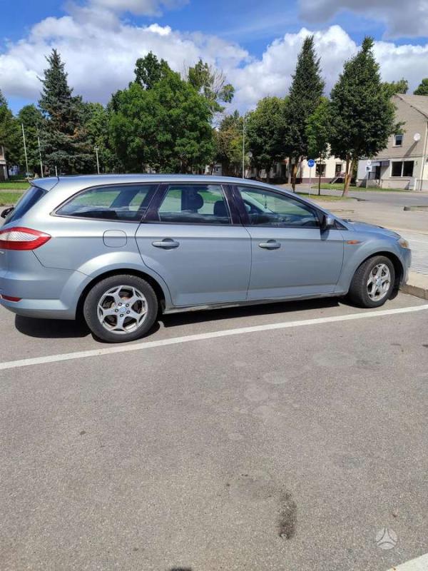 Blue Ford Mondeo 2007 in Akmene, with an engine capacity of 1.75 L and mileage of 324 thousand km for 1500 €, photo 5 on AUTOMOTO.COM.LV