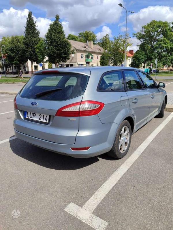 Blue Ford Mondeo 2007 in Akmene, with an engine capacity of 1.75 L and mileage of 324 thousand km for 1500 €, photo 6 on AUTOMOTO.COM.LV