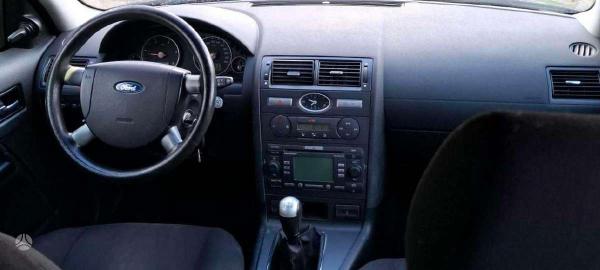 Ford Mondeo 2007 in Vilnius on AUTOMOTO.COM.LV Blue Ford Mondeo 2007 in Vilnius, with an engine capacity of 2.00 L and mileage of 298 thousand km for 800 €, photo 7 on AUTOMOTO.COM.LV