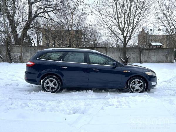 Zils Ford Mondeo 2008 Rīga, ar dzinēja tilpumu 2.00 L un nobraukumu 288 tūkst. km par 3700 €, foto 2 vietnē AUTOMOTO.COM.LV