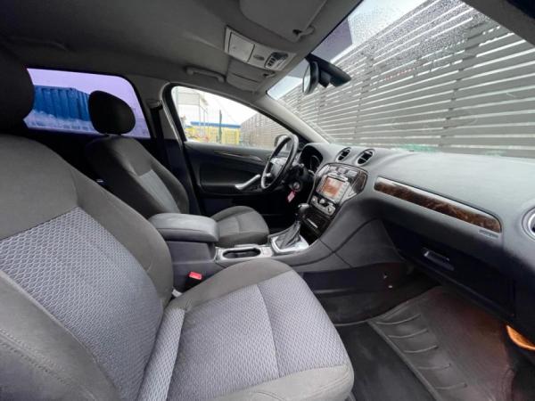 Blue Ford Mondeo 2008 in Riga, with an engine capacity of 2.00 L and mileage of 0 thousand km for 2200 €, photo 7 on AUTOMOTO.COM.LV