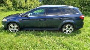 Zils Ford Mondeo 2008 Jurbarkas, ar dzinēja tilpumu 2.00 L un nobraukumu 337 tūkst. km par 1699 €, foto 4 vietnē AUTOMOTO.COM.LV
