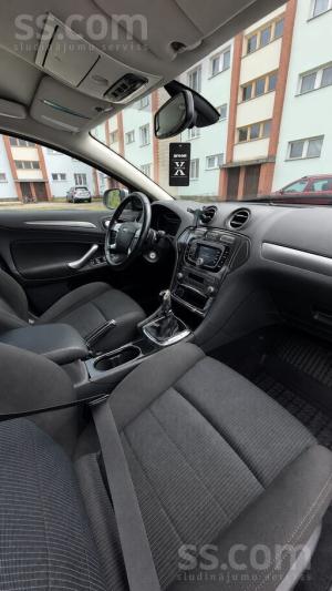 Zils Ford Mondeo 2008 Madona, ar dzinēja tilpumu 1.80 L un nobraukumu 400 tūkst. km par 1500 €, foto 3 vietnē AUTOMOTO.COM.LV