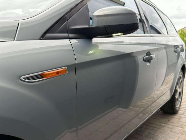 Blue Ford Mondeo 2008 in Vilnius, with an engine capacity of 2.00 L and mileage of 321 thousand km for 2300 €, photo 8 on AUTOMOTO.COM.LV