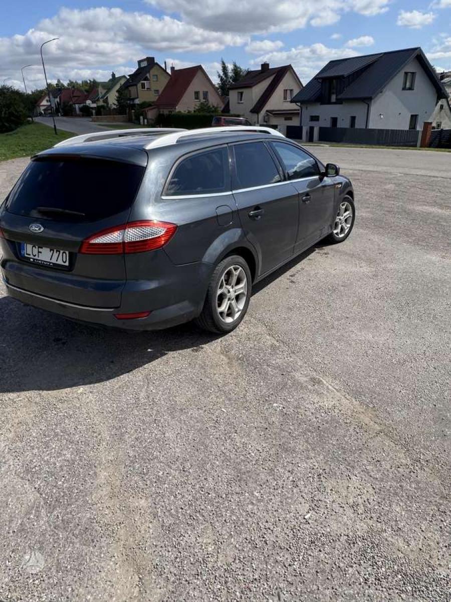 Blue Ford Mondeo 2008 in Siauliai, with an engine capacity of 1.75 L and mileage of 391 thousand km for 3200 €, photo 3 on AUTOMOTO.COM.LV