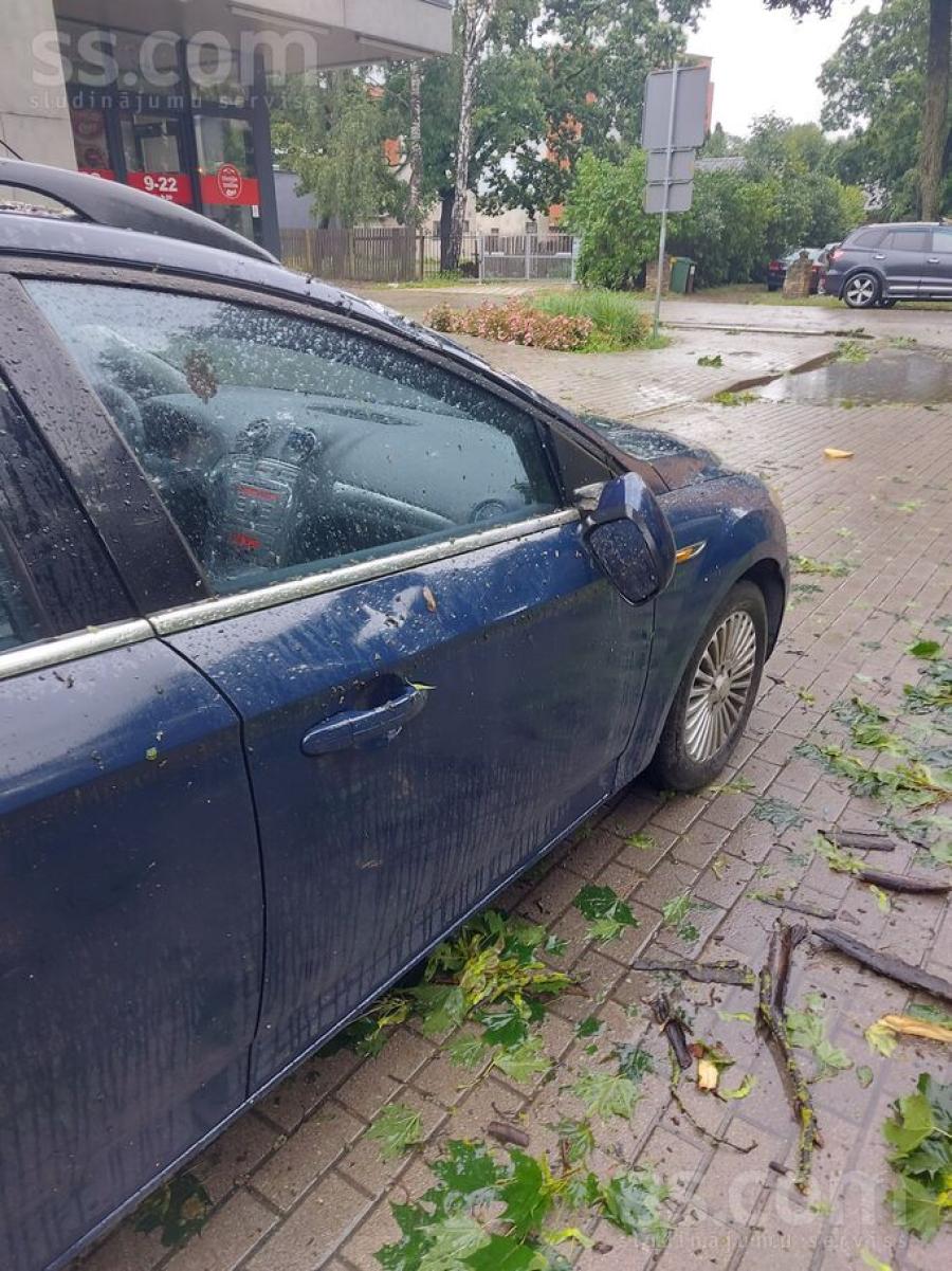 Zils Ford Mondeo 2008 Rīga, ar dzinēja tilpumu 2.00 L un nobraukumu 0 tūkst. km par 500 €, foto 7 vietnē AUTOMOTO.COM.LV
