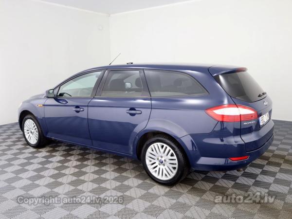 Blue Ford Mondeo 2009 in Tallinn, with an engine capacity of 2.00 L and mileage of 357 thousand km for 1499 €, photo 4 on AUTOMOTO.COM.LV