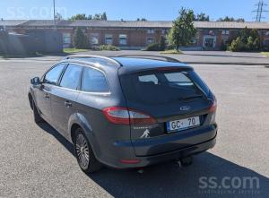 Zils Ford Mondeo 2009 Rīga, ar dzinēja tilpumu 2.00 L un nobraukumu 283 tūkst. km par 2800 €, foto 4 vietnē AUTOMOTO.COM.LV