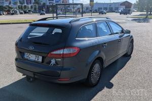 Zils Ford Mondeo 2009 Rīga, ar dzinēja tilpumu 2.00 L un nobraukumu 283 tūkst. km par 2800 €, foto 5 vietnē AUTOMOTO.COM.LV