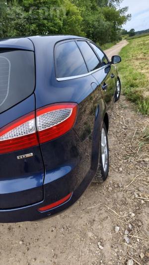 Zils Ford Mondeo 2009 Rīga, ar dzinēja tilpumu 2.20 L un nobraukumu 273 tūkst. km par 3400 €, foto 7 vietnē AUTOMOTO.COM.LV