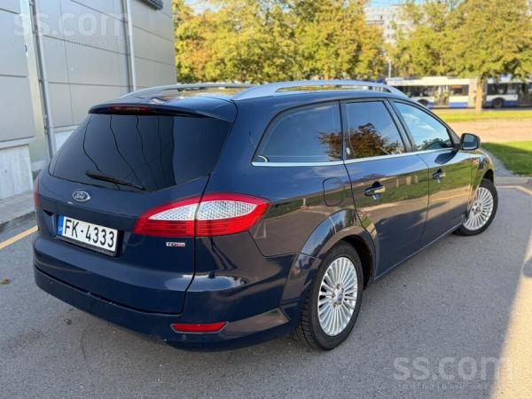 Zils Ford Mondeo 2009 Rīga, ar dzinēja tilpumu 2.00 L un nobraukumu 0 tūkst. km par 1440 €, foto 4 vietnē AUTOMOTO.COM.LV