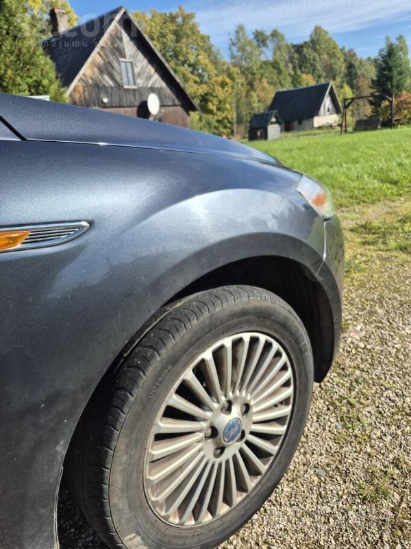 Blue Ford Mondeo 2009 in Balvi, with an engine capacity of 2.00 L and mileage of 287 thousand km for 3000 €, photo 5 on AUTOMOTO.COM.LV