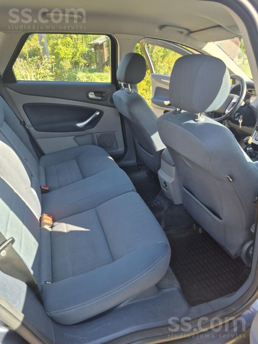 Zils Ford Mondeo 2009 Balvi, ar dzinēja tilpumu 2.00 L un nobraukumu 287 tūkst. km par 3000 €, foto 12 vietnē AUTOMOTO.COM.LV