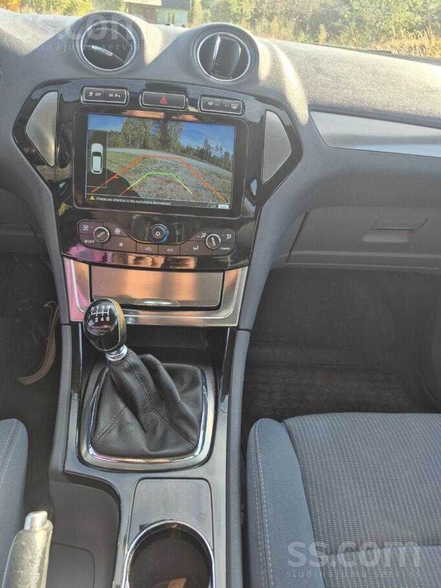 Zils Ford Mondeo 2009 Balvi, ar dzinēja tilpumu 2.00 L un nobraukumu 287 tūkst. km par 3000 €, foto 18 vietnē AUTOMOTO.COM.LV