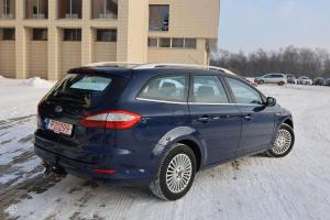 Blue Ford Mondeo 2010 in Alytus, with an engine capacity of 2.00 L and mileage of 291 thousand km for 2950 €, photo 4 on AUTOMOTO.COM.LV