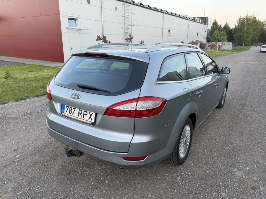 Blue Ford Mondeo 2010 in Vilnius, with an engine capacity of 2.00 L and mileage of 230 thousand km for 2649 €, photo 7 on AUTOMOTO.COM.LV