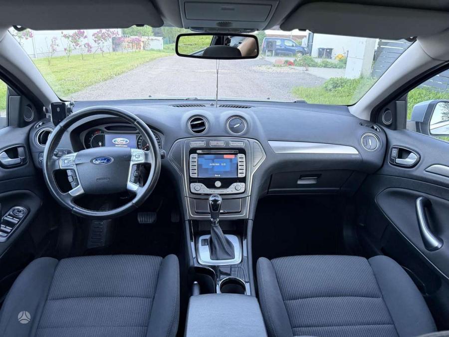 Blue Ford Mondeo 2010 in Vilnius, with an engine capacity of 2.00 L and mileage of 230 thousand km for 2649 €, photo 15 on AUTOMOTO.COM.LV