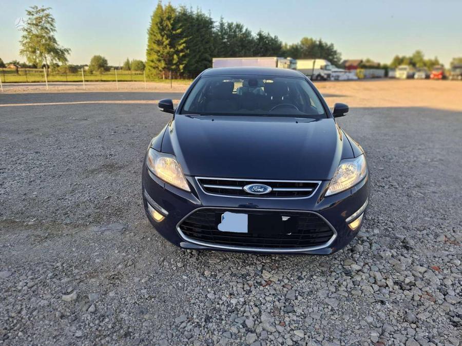Blue Ford Mondeo 2011 in Kaunas, with an engine capacity of 1.60 L and mileage of 330 thousand km for 2450 €, photo 1 on AUTOMOTO.COM.LV