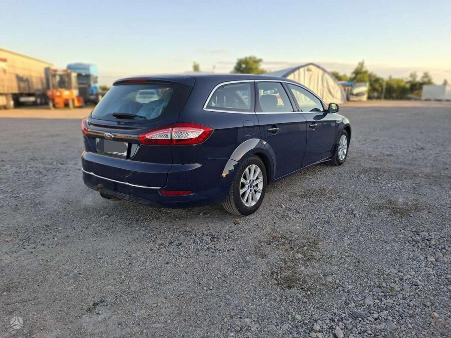 Zils Ford Mondeo 2011 Kauņa, ar dzinēja tilpumu 1.60 L un nobraukumu 330 tūkst. km par 2250 €, foto 6 vietnē AUTOMOTO.COM.LV