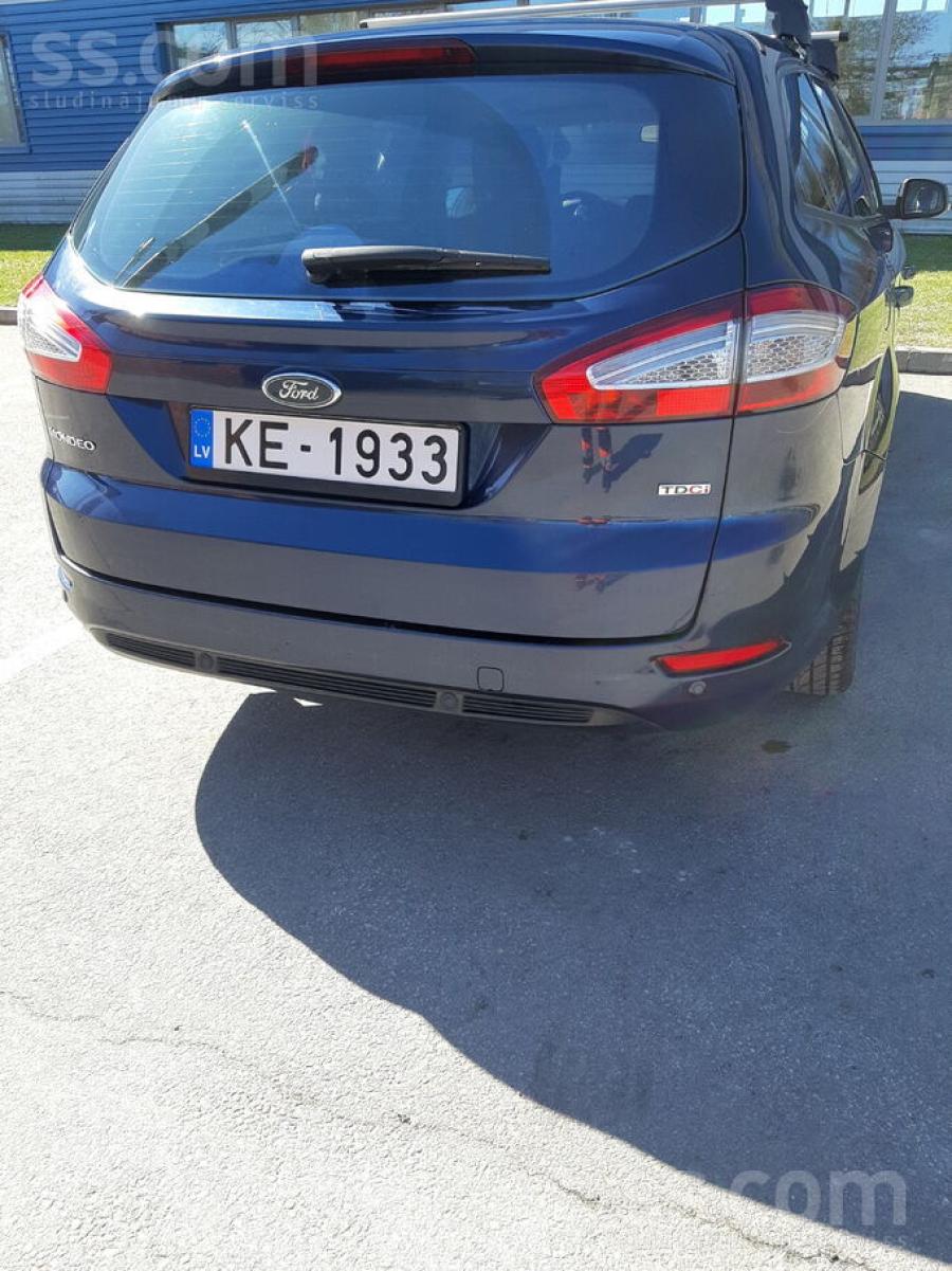 Blue Ford Mondeo 2011 in Riga, with an engine capacity of 2.00 L and mileage of 256 thousand km for 3500 €, photo 4 on AUTOMOTO.COM.LV