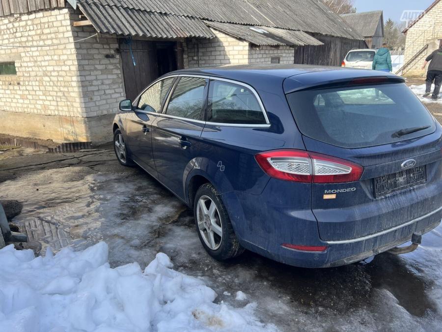Blue Ford Mondeo 2012 in Kelme, with an engine capacity of 2.00 L and mileage of 320 thousand km for 1000 €, photo 5 on AUTOMOTO.COM.LV