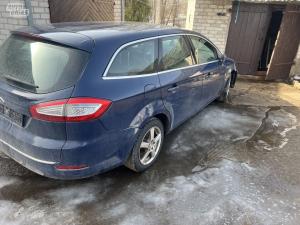 Blue Ford Mondeo 2012 in Kelme, with an engine capacity of 2.00 L and mileage of 320 thousand km for 1000 €, photo 8 on AUTOMOTO.COM.LV