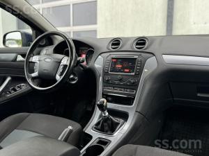Blue Ford Mondeo 2012 in Tukums, with an engine capacity of 1.60 L and mileage of 338 thousand km for 2990 €, photo 6 on AUTOMOTO.COM.LV