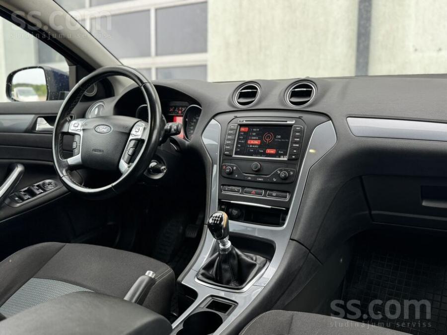 Blue Ford Mondeo 2012 in Tukums, with an engine capacity of 1.60 L and mileage of 338 thousand km for 2990 €, photo 6 on AUTOMOTO.COM.LV