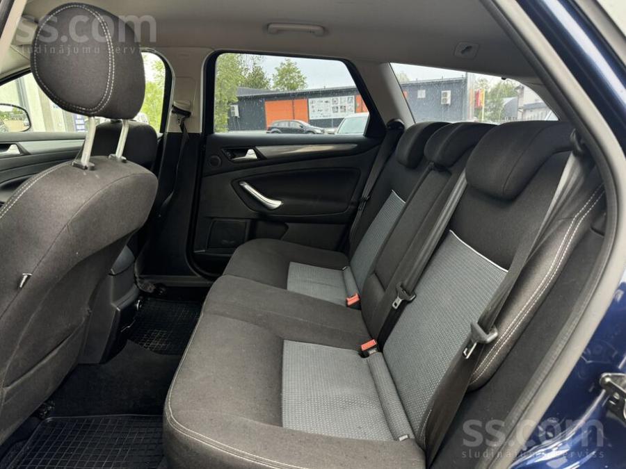 Blue Ford Mondeo 2012 in Tukums, with an engine capacity of 1.60 L and mileage of 338 thousand km for 2990 €, photo 10 on AUTOMOTO.COM.LV