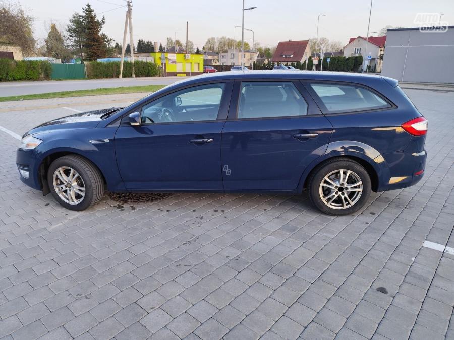 Blue Ford Mondeo 2012 in Raseiniai, with an engine capacity of 2.00 L and mileage of 351 thousand km for 3080 €, photo 8 on AUTOMOTO.COM.LV