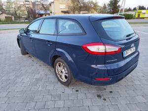 Blue Ford Mondeo 2012 in Raseiniai, with an engine capacity of 2.00 L and mileage of 351 thousand km for 3080 €, photo 9 on AUTOMOTO.COM.LV