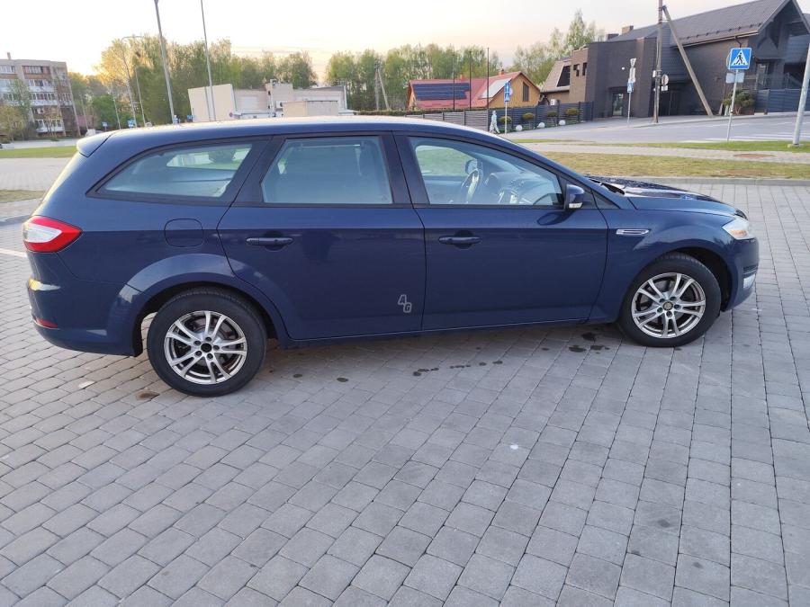 Blue Ford Mondeo 2012 in Raseiniai, with an engine capacity of 2.00 L and mileage of 351 thousand km for 3080 €, photo 11 on AUTOMOTO.COM.LV