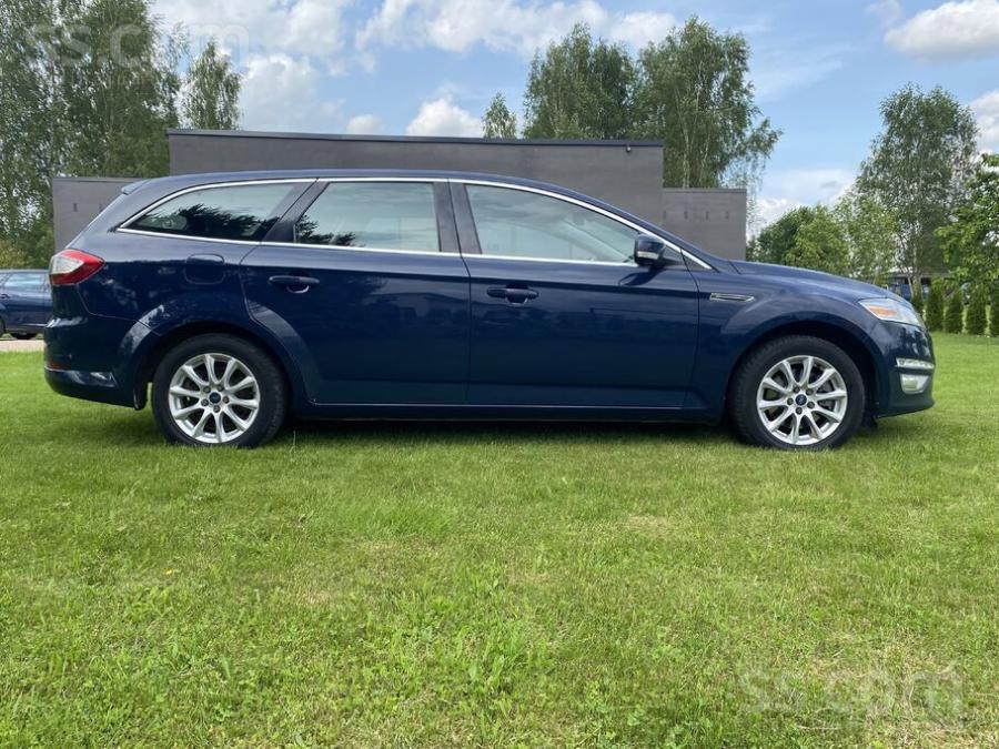Zils Ford Mondeo 2012 Rīga, ar dzinēja tilpumu 2.00 L un nobraukumu 270 tūkst. km par 3000 €, foto 6 vietnē AUTOMOTO.COM.LV