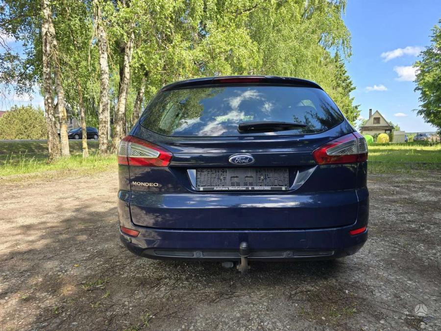 Zils Ford Mondeo 2012 Utena, ar dzinēja tilpumu 2.00 L un nobraukumu 295 tūkst. km par 3150 €, foto 7 vietnē AUTOMOTO.COM.LV